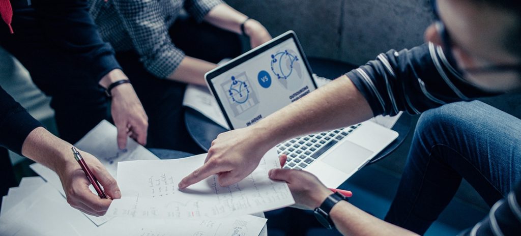 Reasons to choose an outsourcing electronics design company